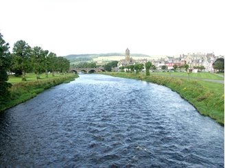 The River TweedPeebles - The Royal Burgh : Visit and discover the ...
